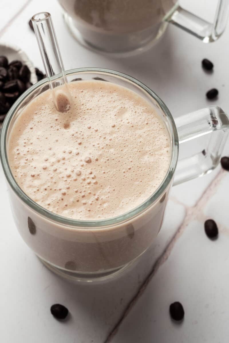 Coffee and Banana Breakfast Smoothie - No Heat Needed
