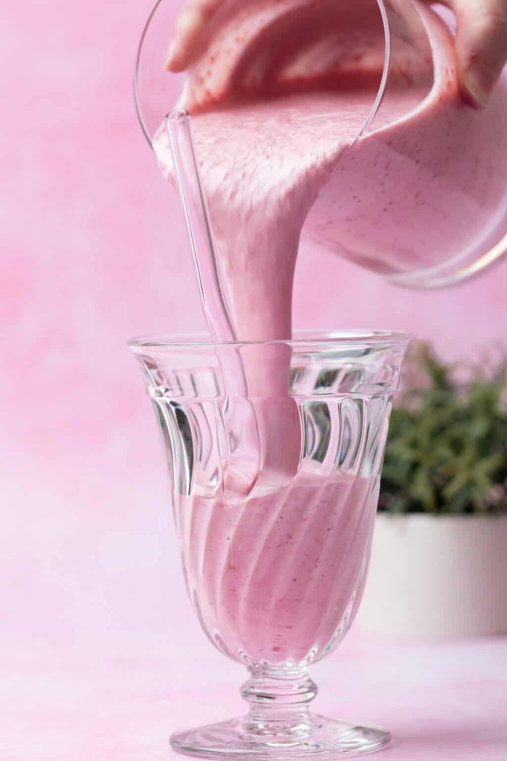Raspberry Milkshake - No Heat Needed